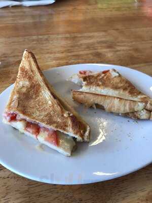 Highland Bakery, Ravenshoe - Menu & Reviews