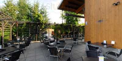 The Pub At Brentwood Bay Resort, Victoria - 849 Verdier Ave - Menu and ...