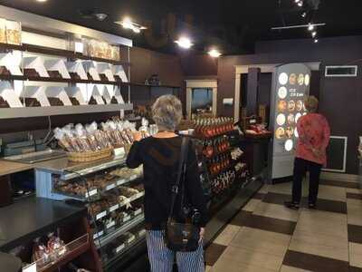 Rocky Mountain Chocolate Factory in Niagara-on-the-Lake - Menu, Reviews ...