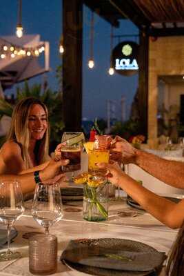 Lola Rooftop Restaurant, Playa del Carmen - Calle 2 Colonia Centro ...