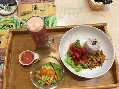 Bms Organics Vegetarian Cafe, Ioi City Mall, Putrajaya - LG 42, Lower ...