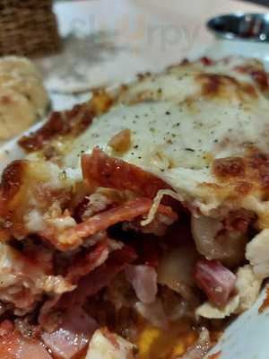 Viapias Too, Cabo Rojo - Carr 100 km3.6 | Menú y Precios