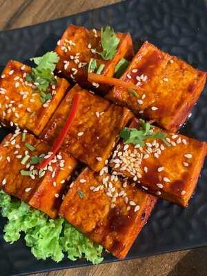 THE BONELESS KITCHEN, SINGAPORE - 1 Irving Place The Commerze@Irving ...