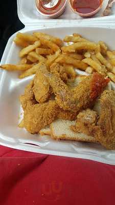 Shark's Fish And Chicken Otter Creek in Little Rock - Menu, Reviews, Photos