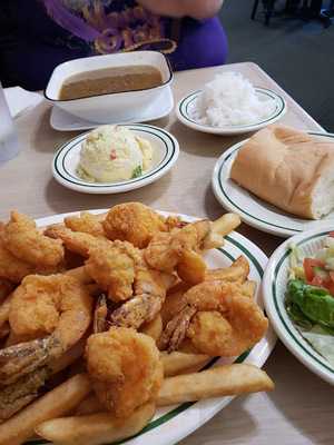 Tarc Restaurant, Houma - 1353 Grand Caillou Rd - Menu and Prices