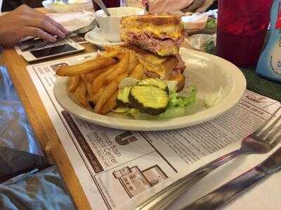 Online menu of 7-11 RANCH RESTAURANT, VERNAL - restaurant ratings